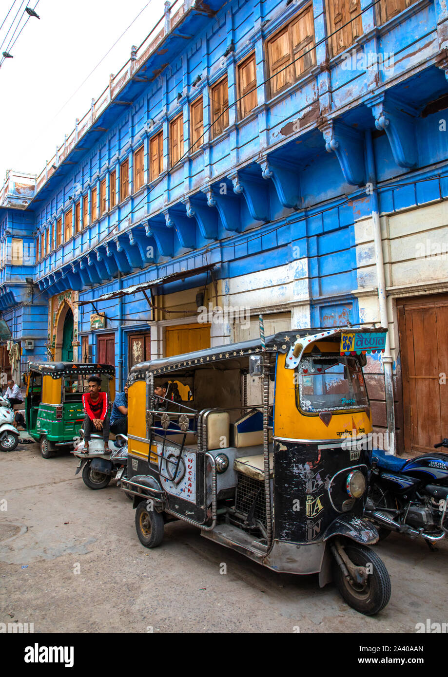 Old balcony of a brahmin blue house, Rajasthan, Jodhpur, India Stock ...