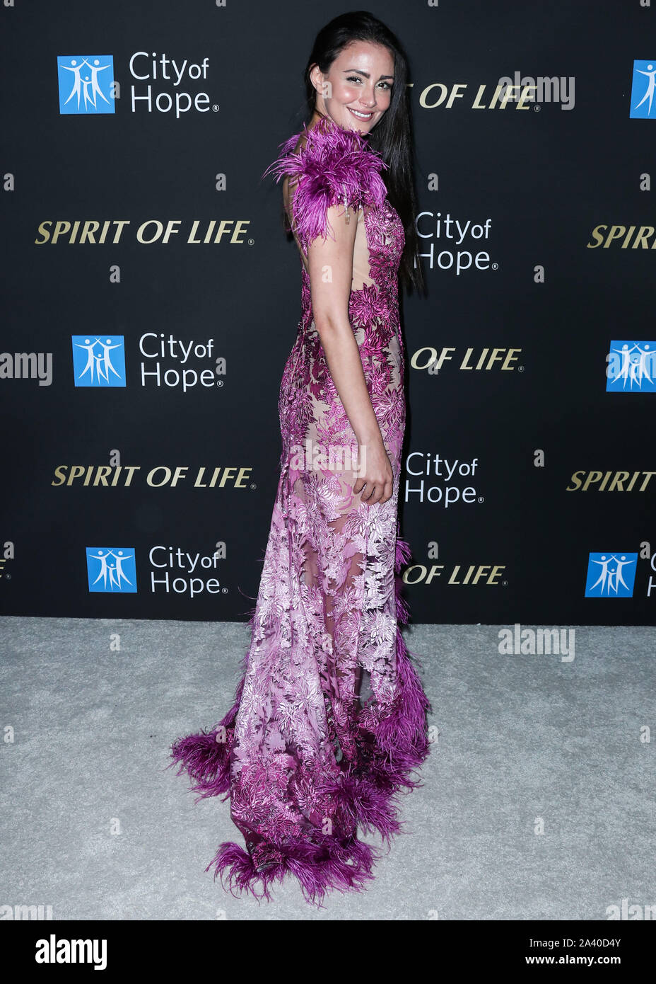 SANTA MONICA, LOS ANGELES, CALIFORNIA, USA - OCTOBER 10: Miss Tara ...