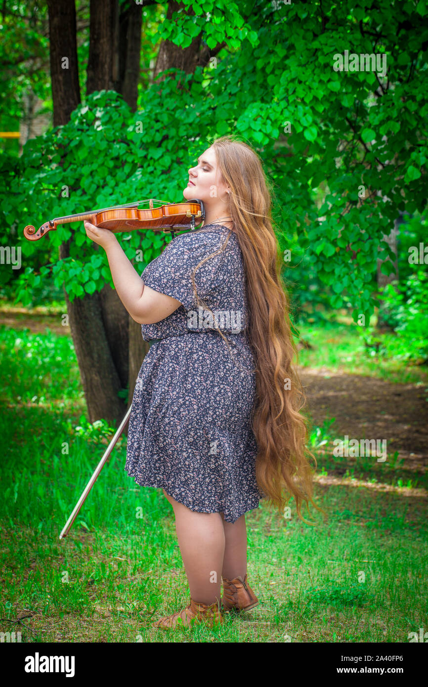 Academician park hi-res stock photography and images - Alamy