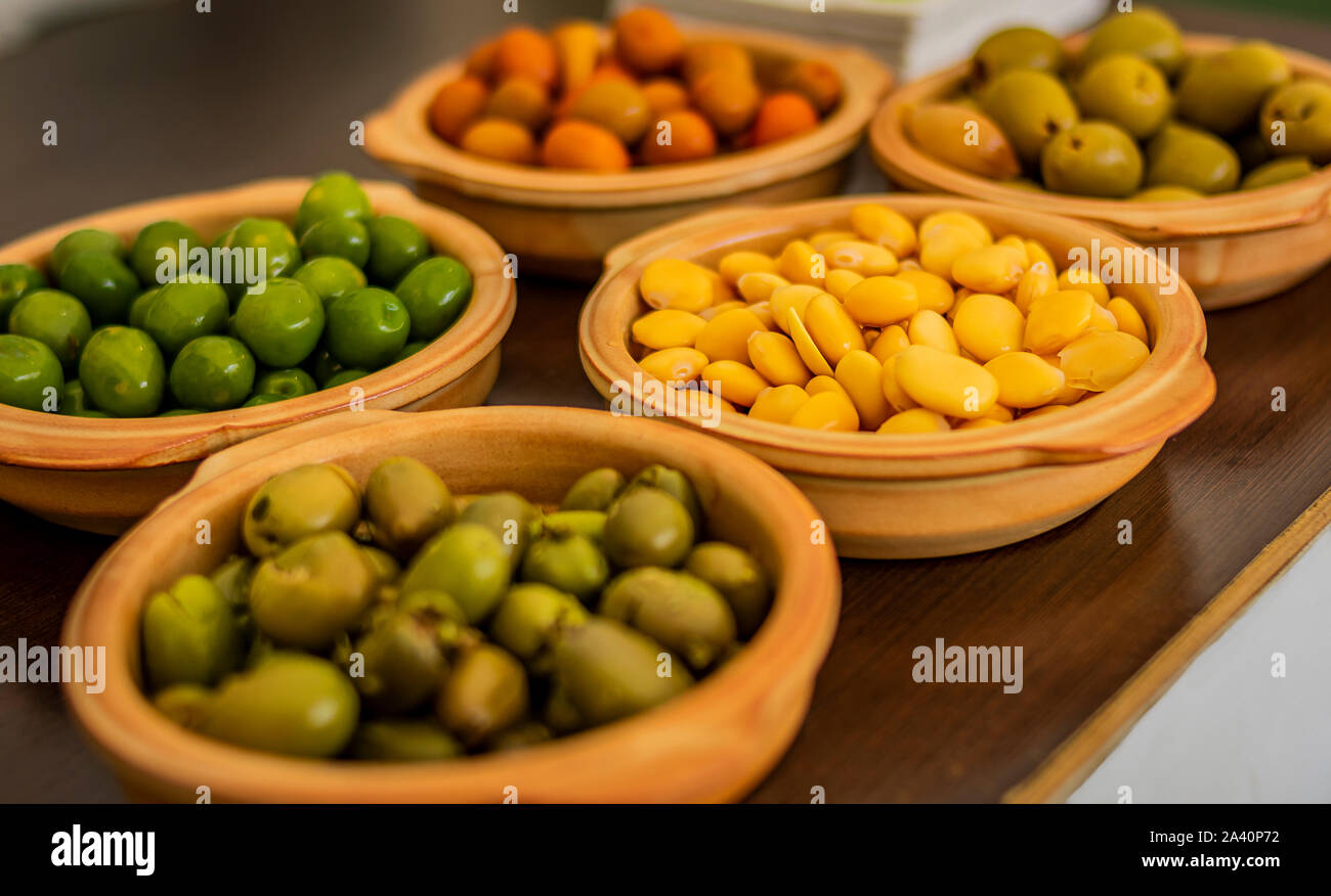 Typical Spanish products to take as a snack at noon with a good wine ...