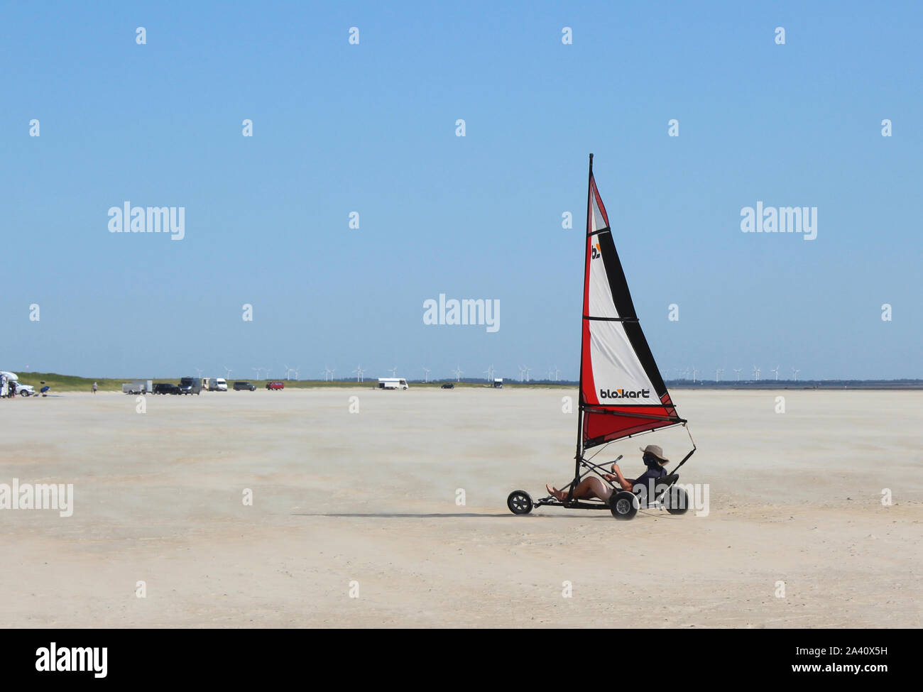 Exciting summer adventure tourists hi-res stock photography and images ...