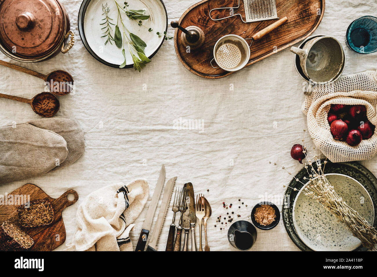 Glasswear home hi-res stock photography and images - Alamy