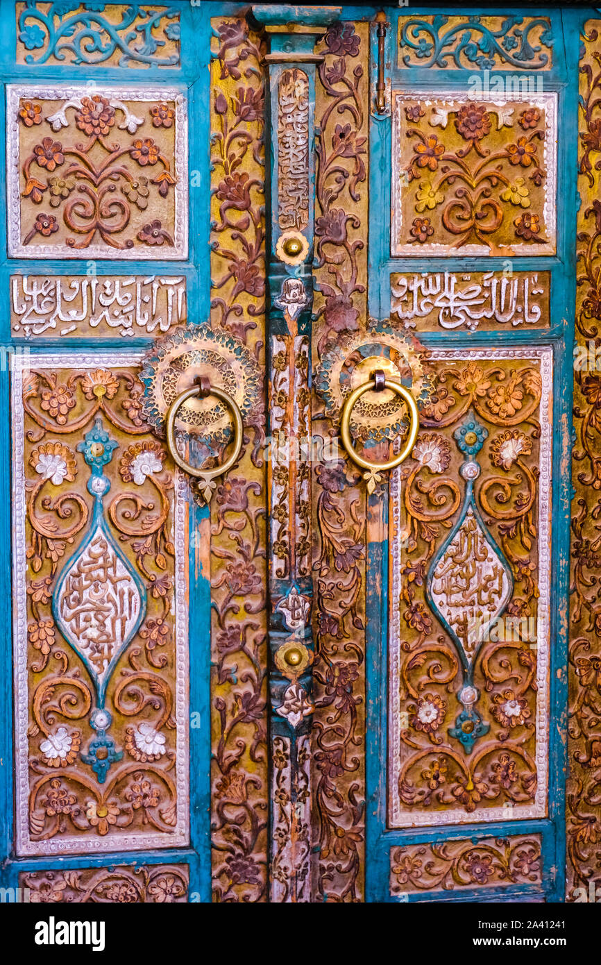 Persian Architecture Door Hi Res Stock Photography And Images Alamy