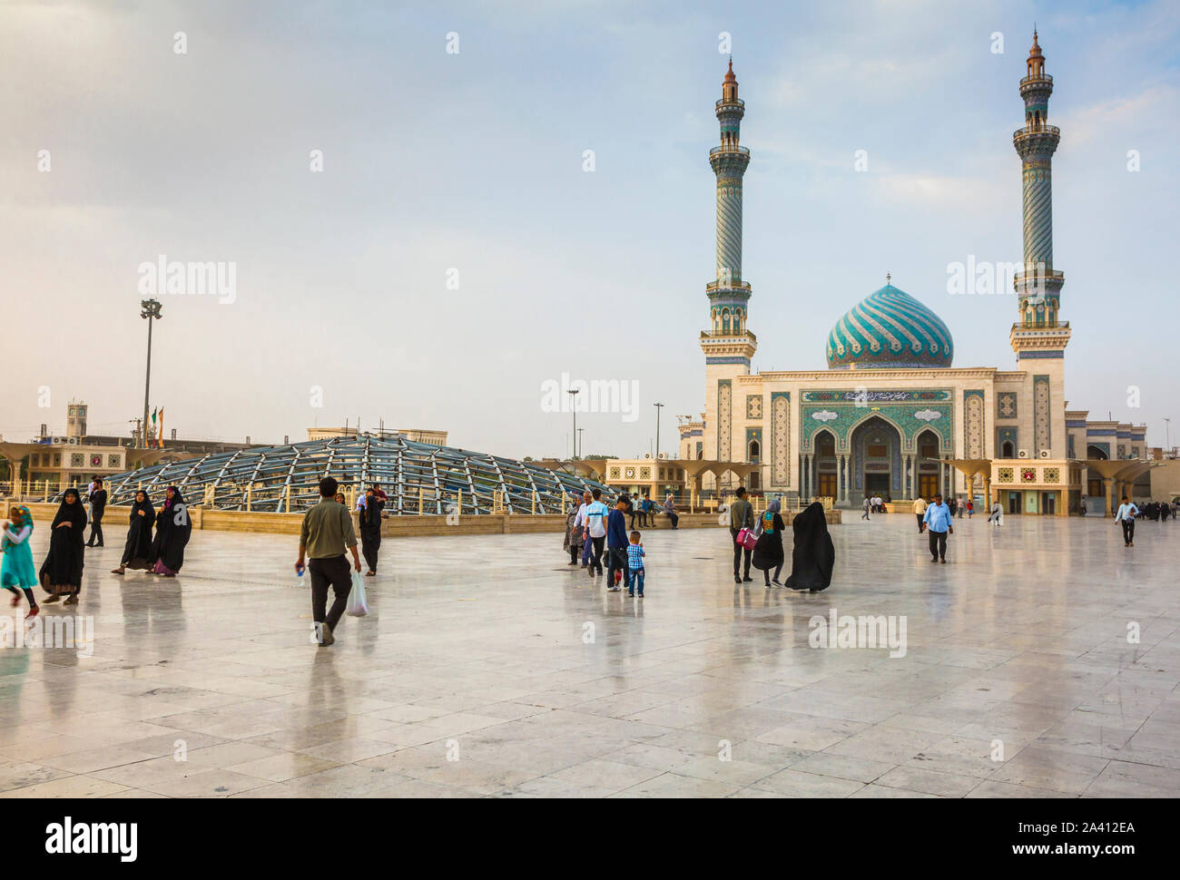 Al askari mosque hi-res stock photography and images - Alamy