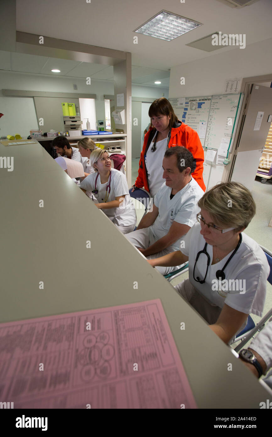 Hospital activities hi-res stock photography and images - Alamy