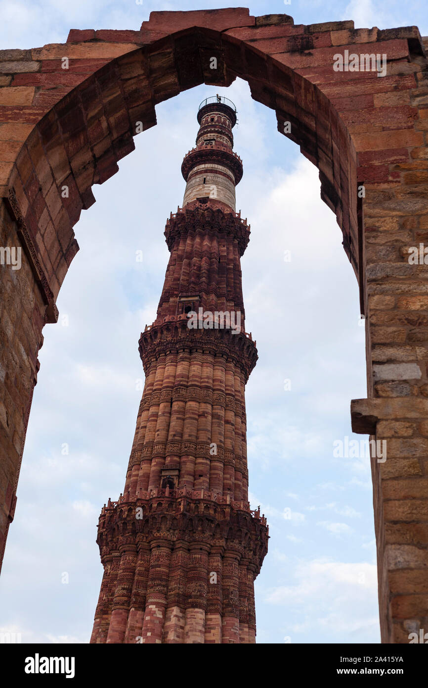 DELHI, INDIA, The famous monument of Qutb Minar in New Delhi Stock ...