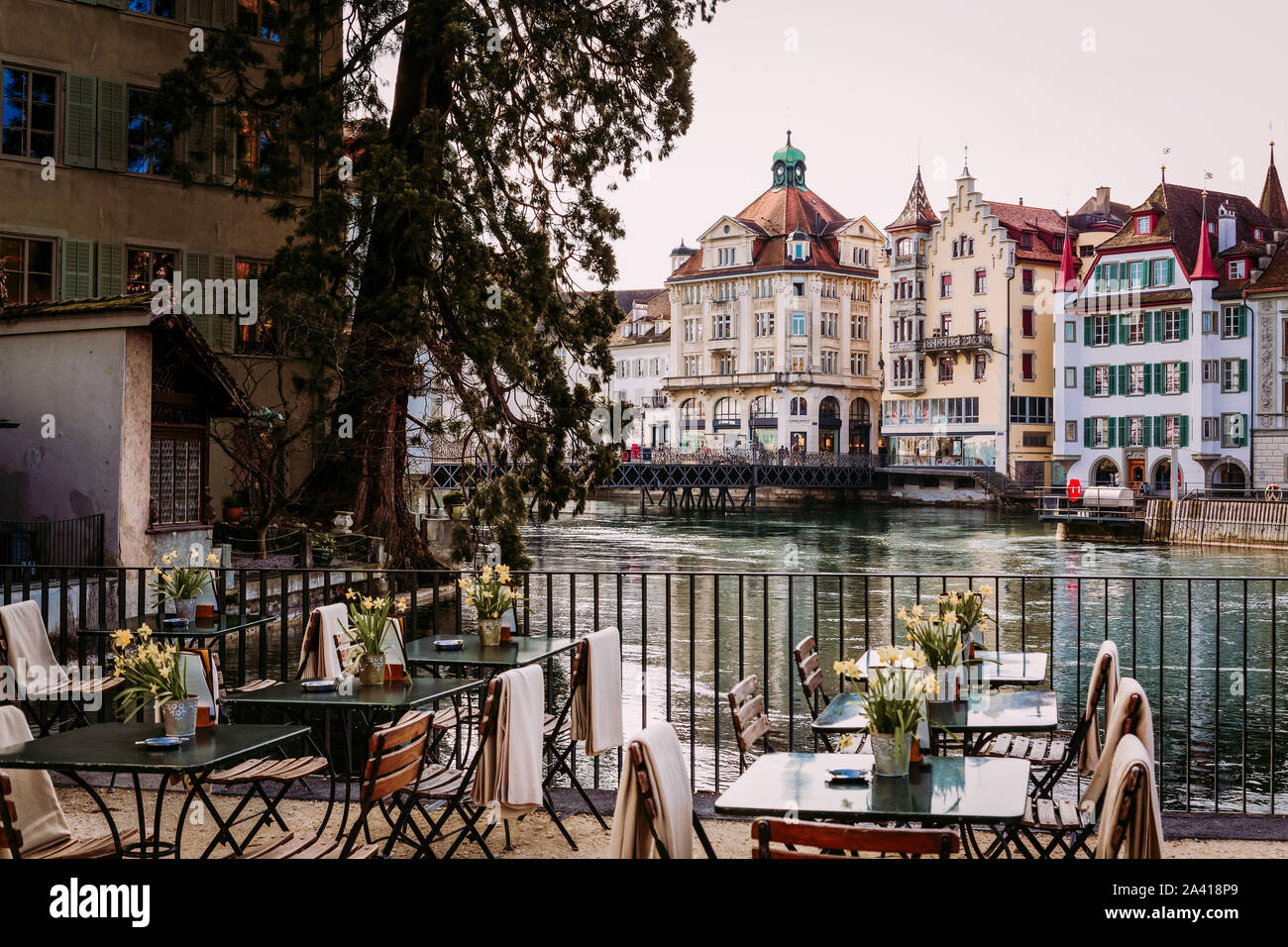 Restaurant old swiss house hi-res stock photography and images - Alamy