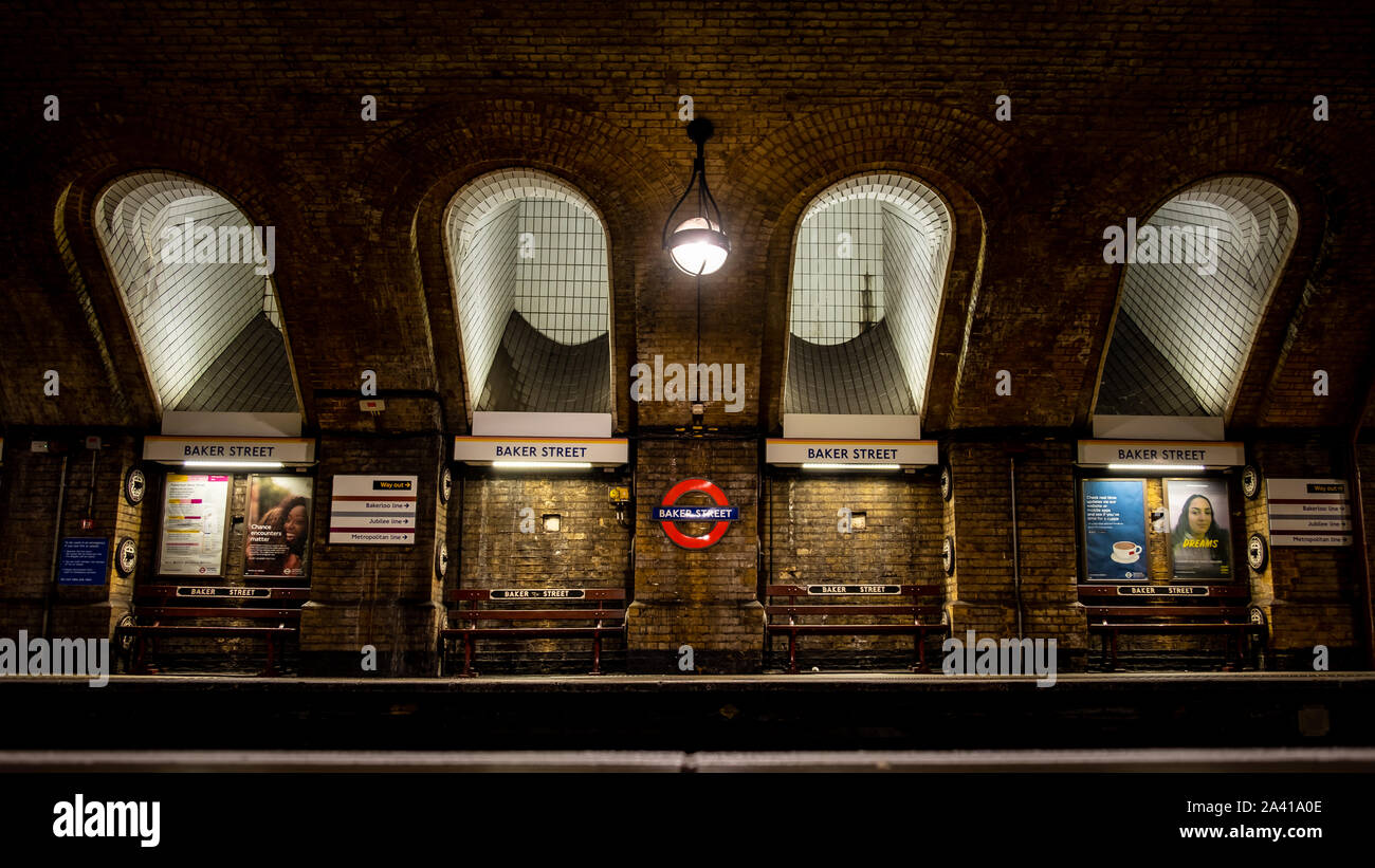 Baker Street London Underground Station- UK Stock Photo - Alamy