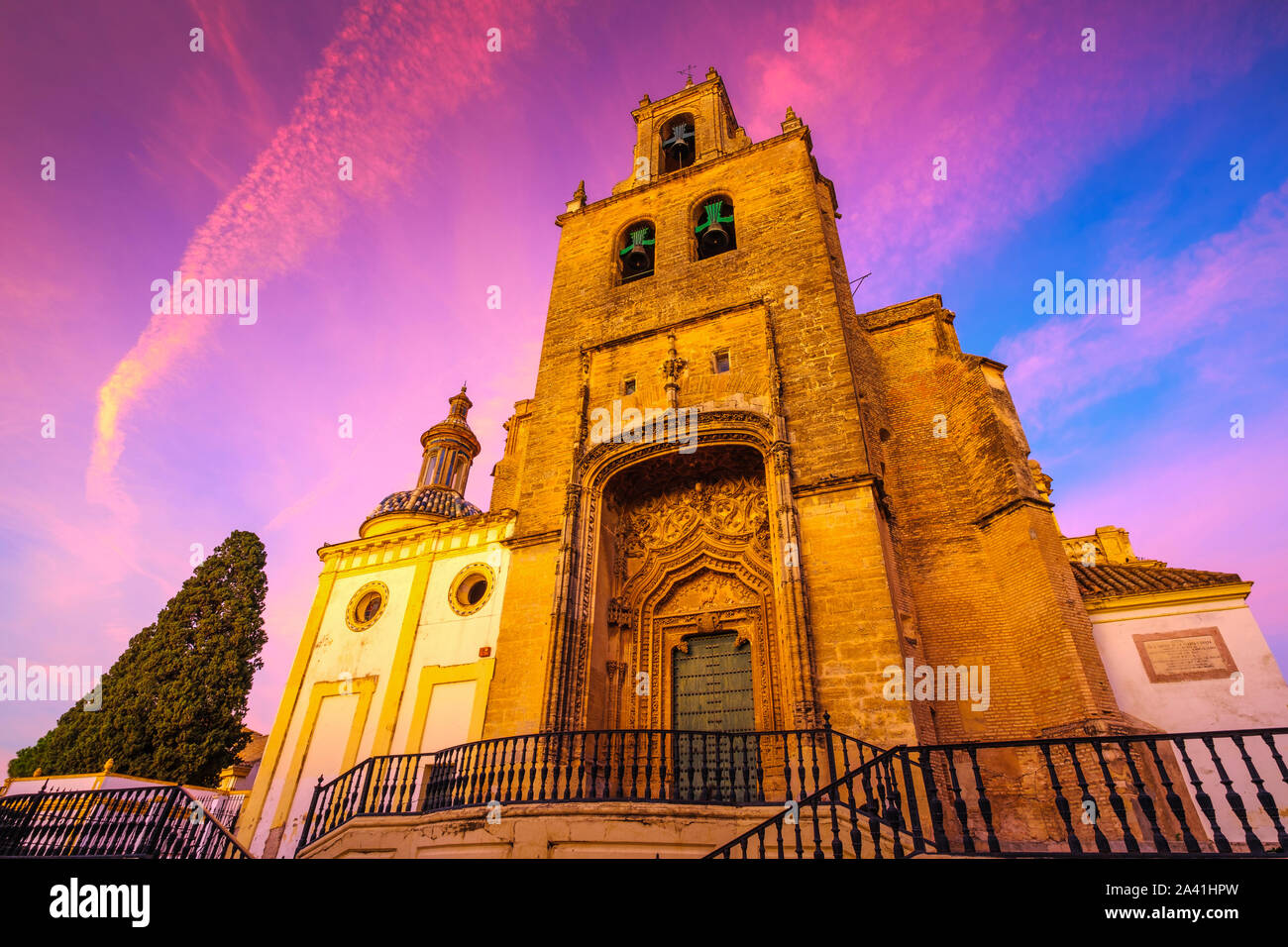 14th Century Gothic Architecture High Resolution Stock Photography and ...