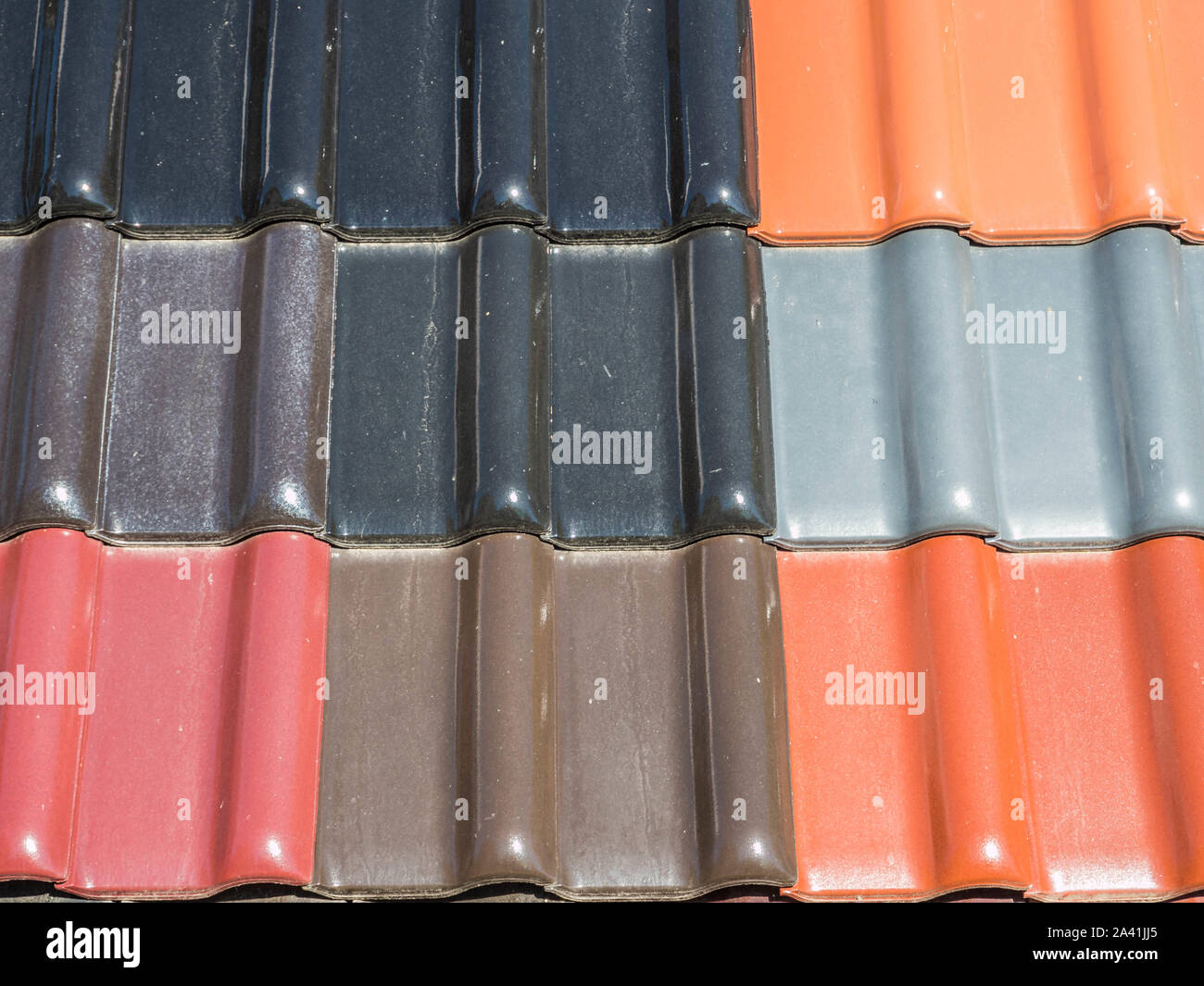 Roof tile pattern texture Stock Photo - Alamy