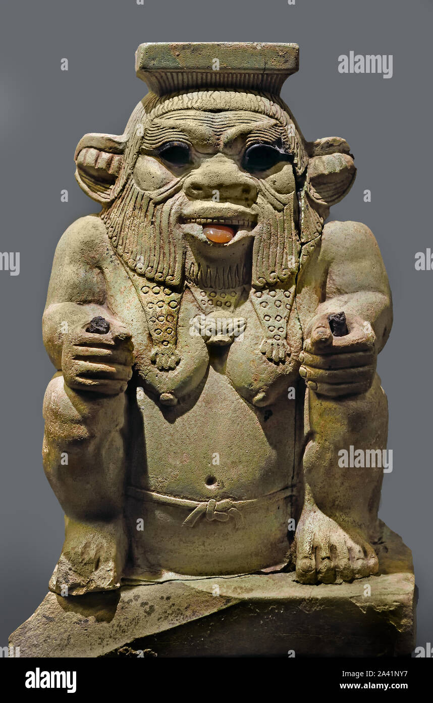 Shaped bes hi-res stock photography and images - Alamy