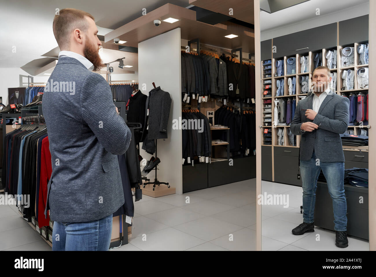 Smart client hi-res stock photography and images - Alamy