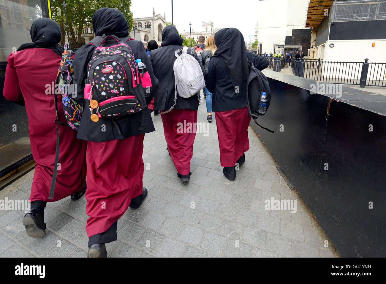 Muslim girl school uniform london hi-res stock photography and images ...