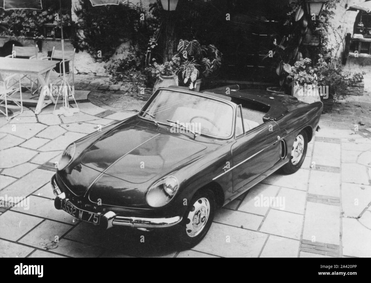 Sports car cabriolet Black and White Stock Photos & Images - Alamy