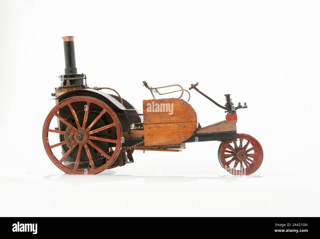 1868 Knight Steam carriage scale model Stock Photo - Alamy