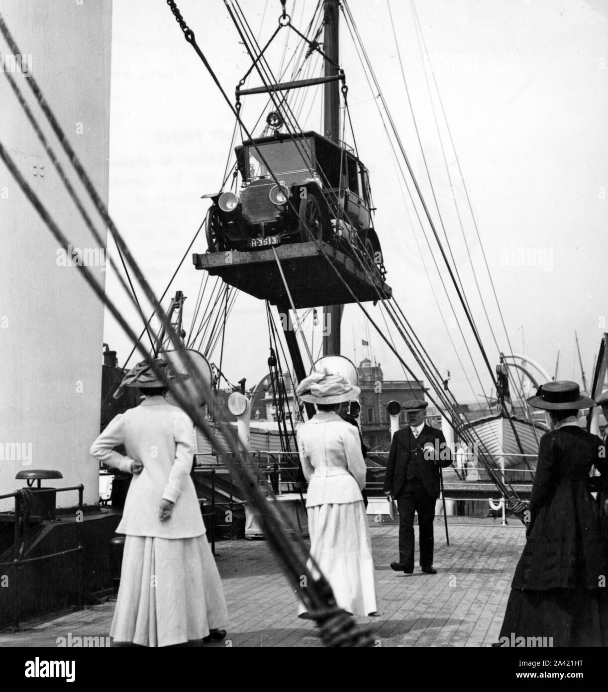 1910 Mercedes being craned onboard ship Stock Photo - Alamy