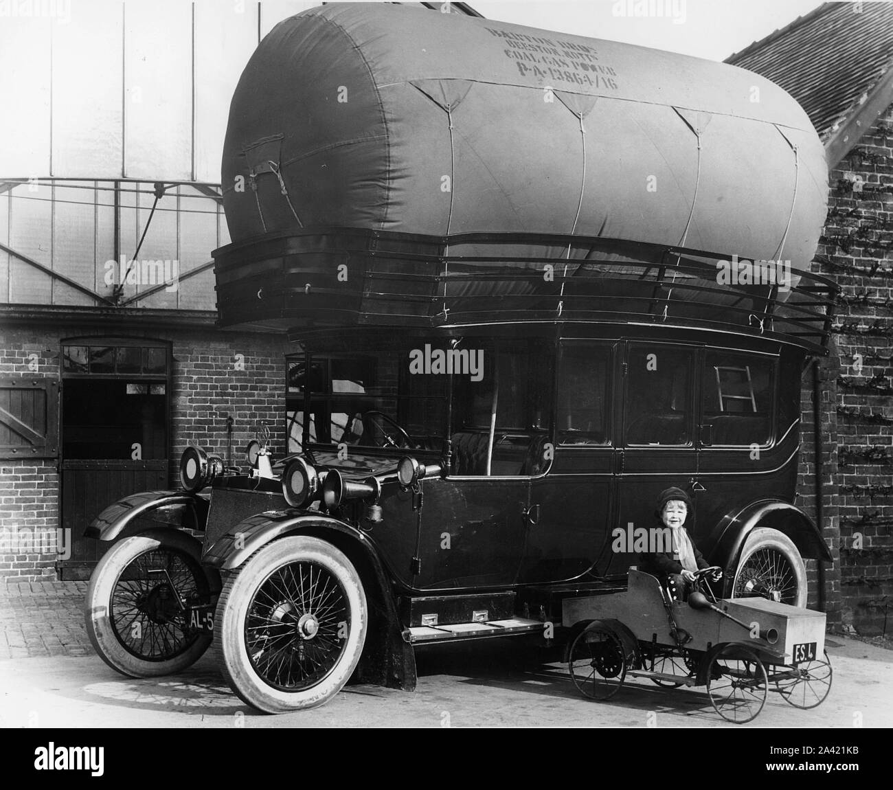 Gas bag conversion hi-res stock photography and images - Alamy