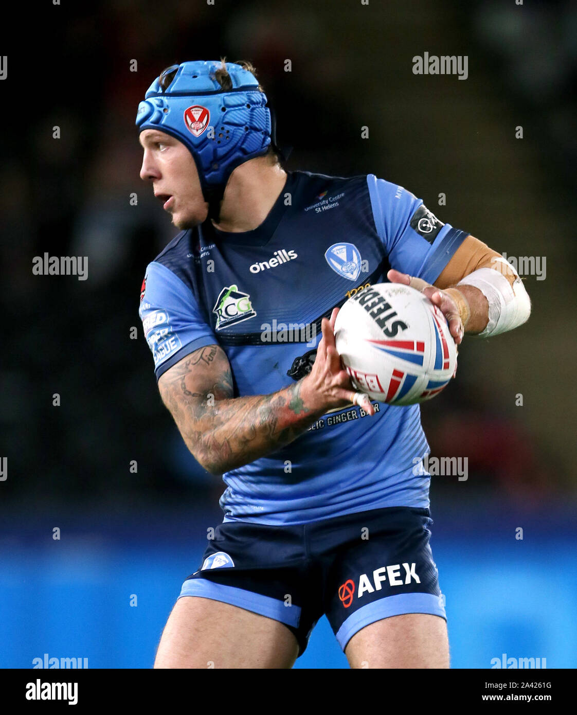 Theo fages hi-res stock photography and images - Alamy