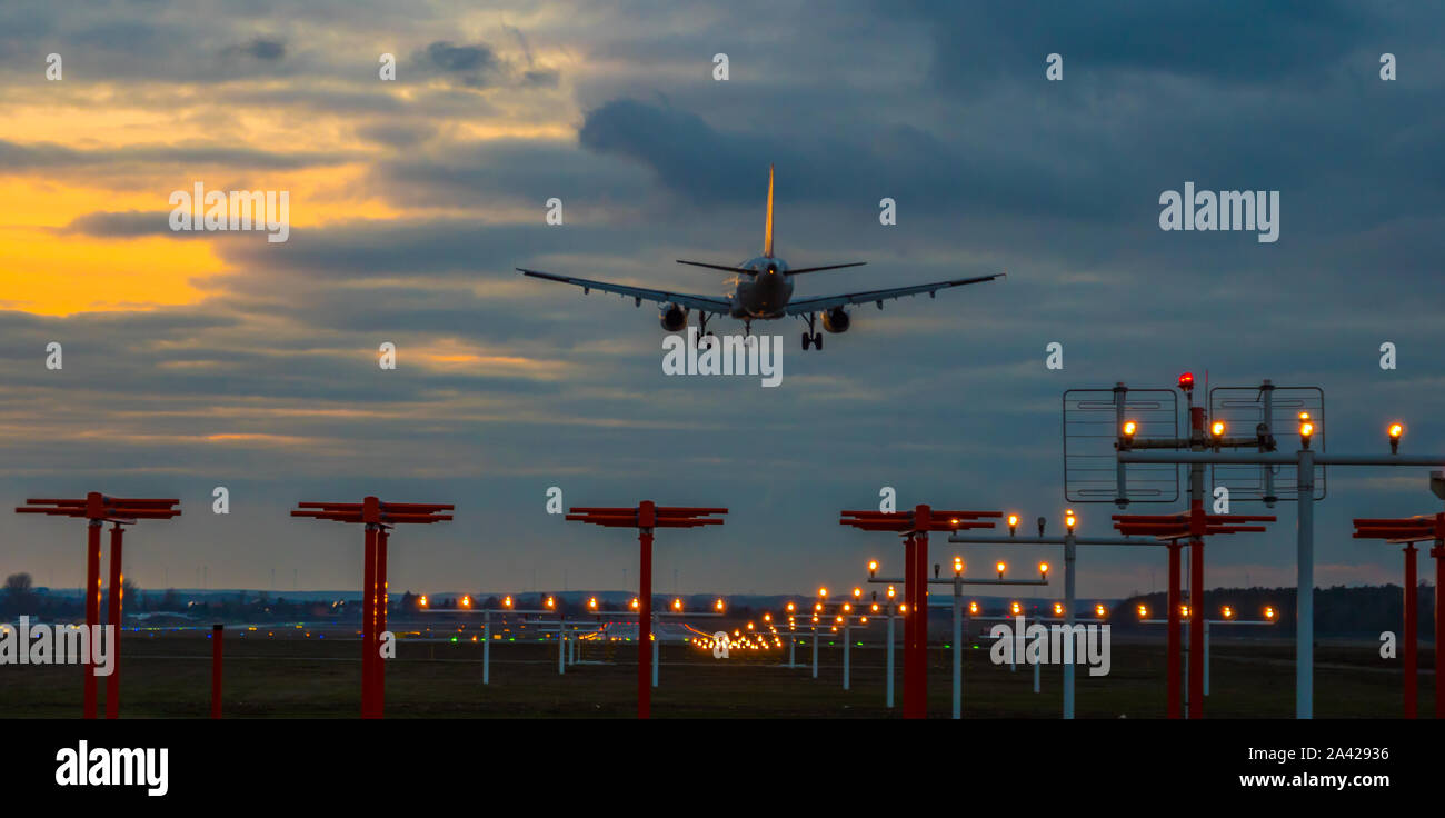 Panorama Passenger plane in landing approach Stock Photo - Alamy