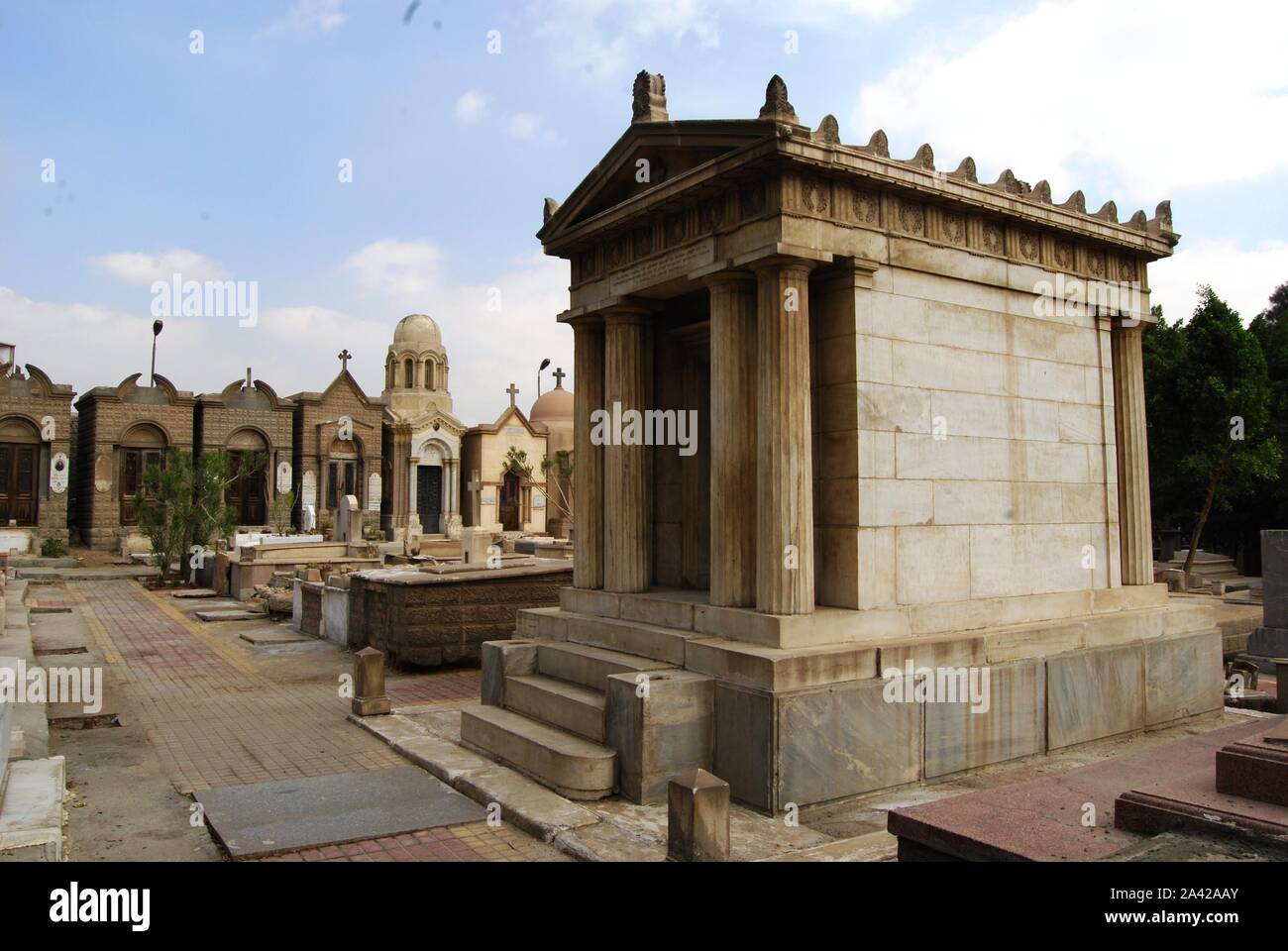 Coptic cemetery cairo hi-res stock photography and images - Alamy
