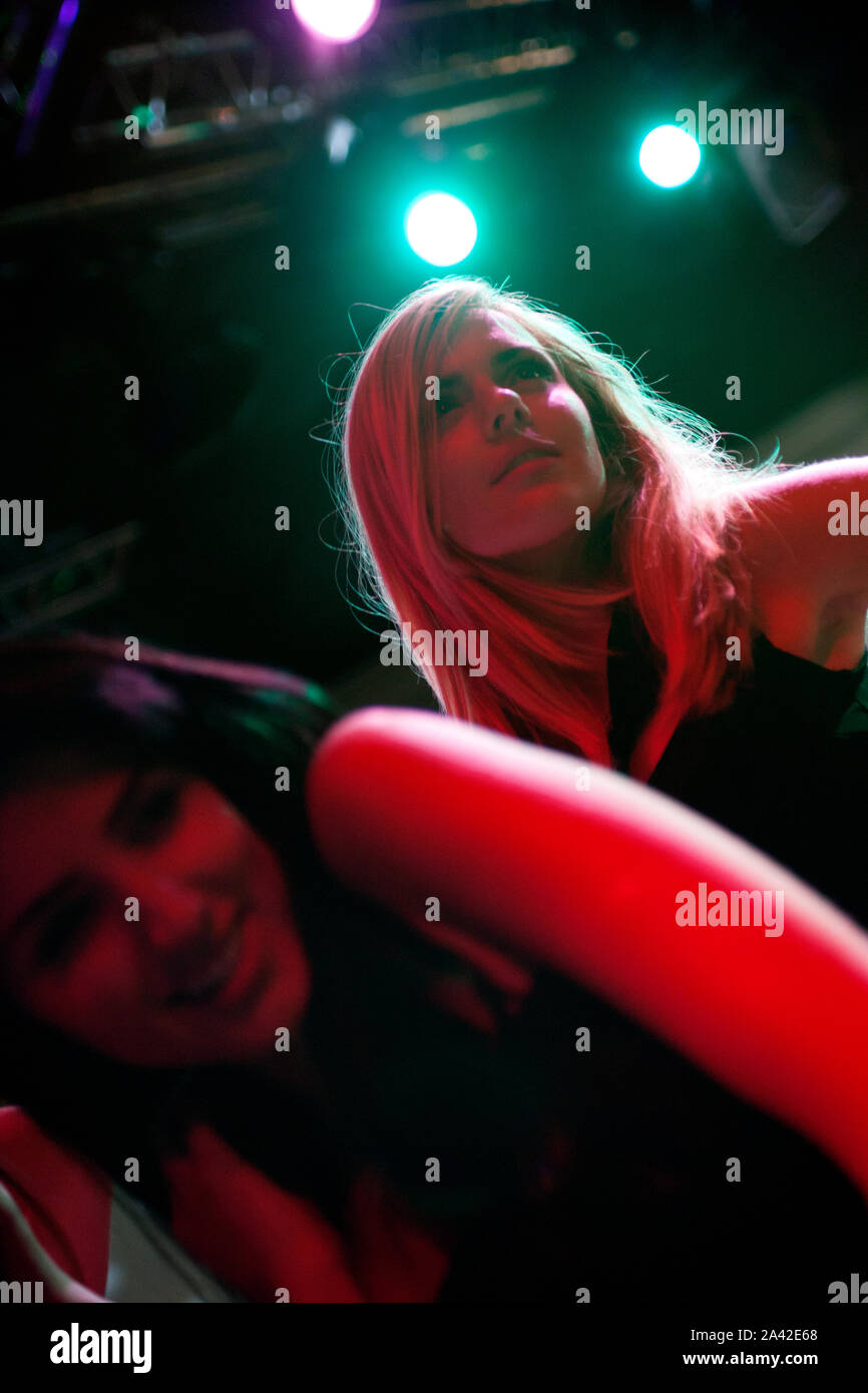 Attractive group friends partying on hi-res stock photography and ...