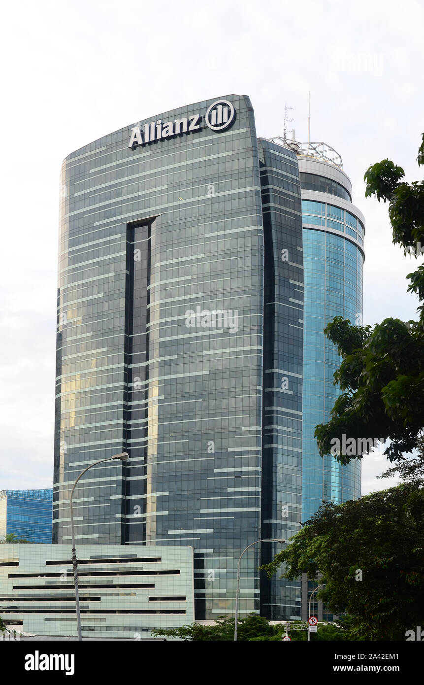 Allianz tower at Rasuna Said Street, Jakarta, Indonesia Stock Photo - Alamy