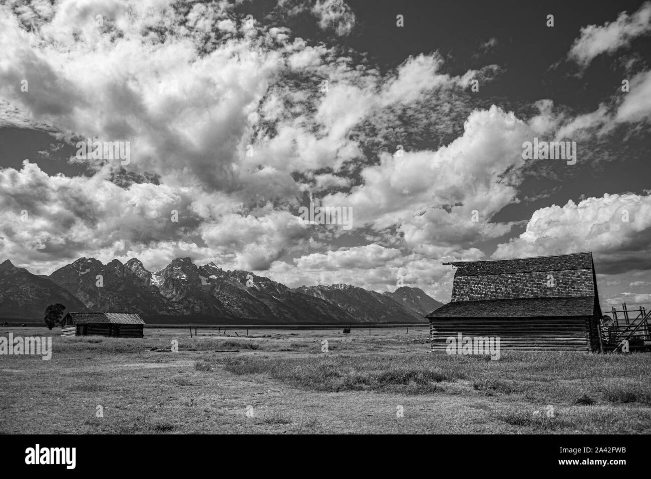 Mormon house and barn at the Grand Teton national park in Wyoming (USA ...