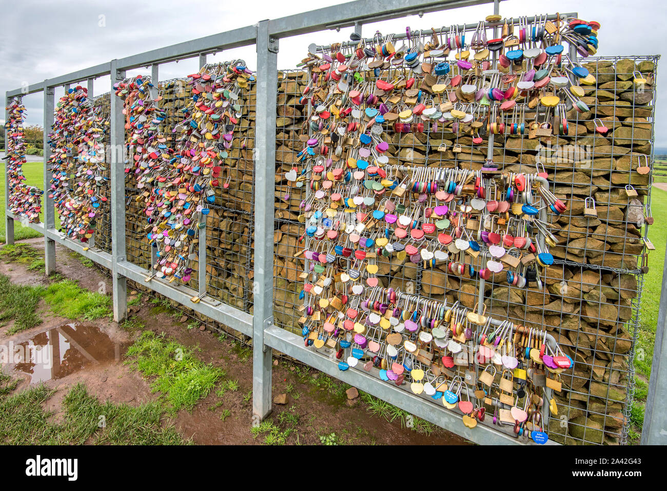 Gretna green love lock hi-res stock photography and images - Alamy