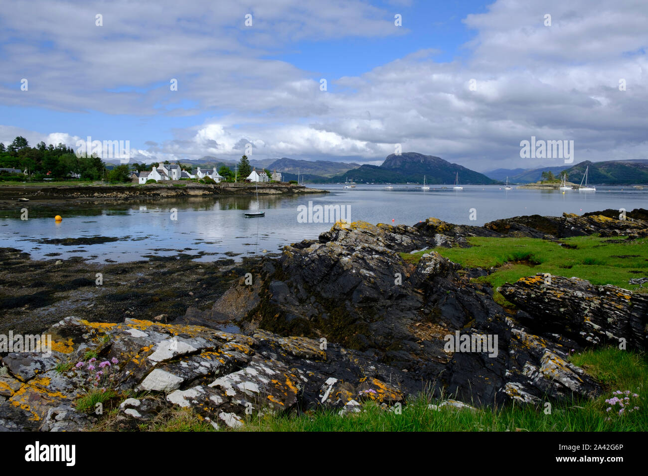 The fishing village of plockton hi-res stock photography and images - Alamy