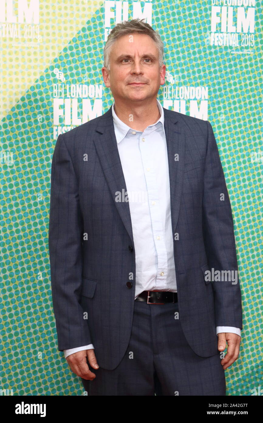 Official secrets european premiere hi-res stock photography and images ...