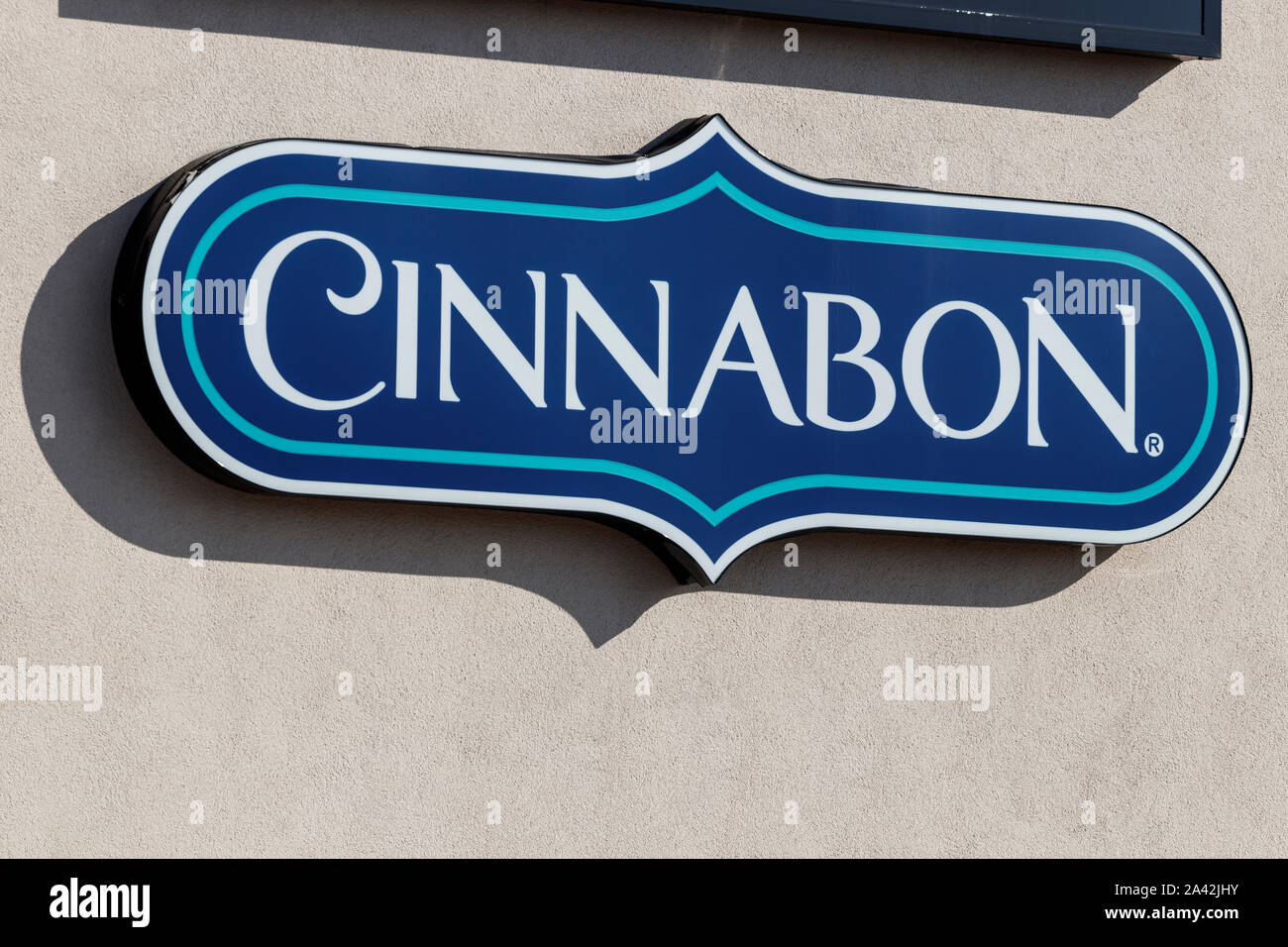 Cinnabon Logo