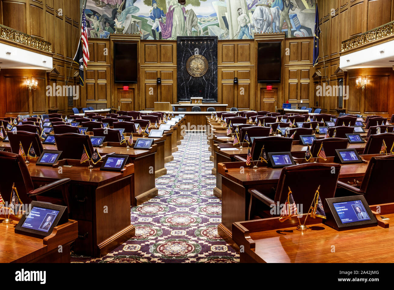Inside chambers state capitol building hi-res stock photography and ...