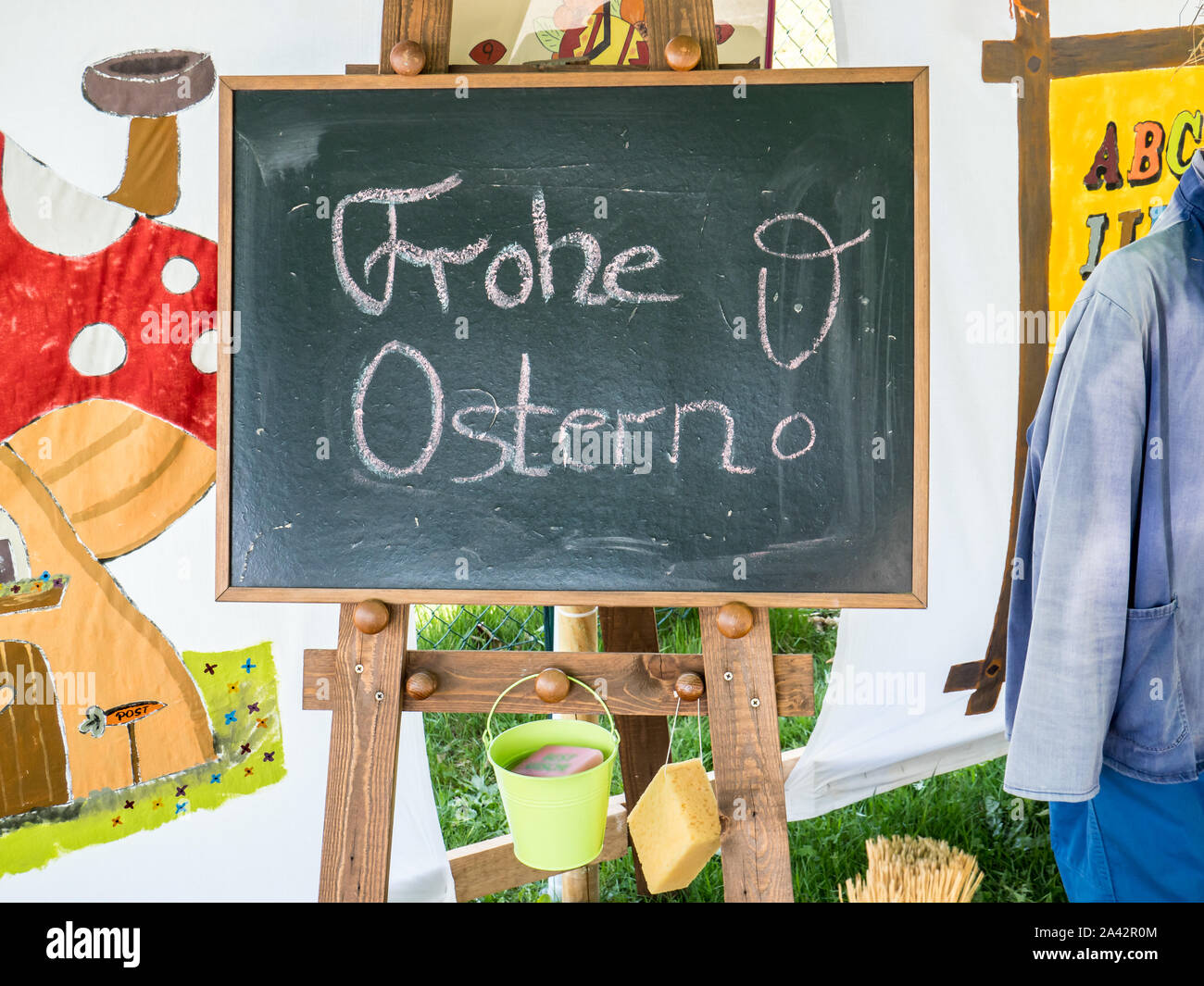 Happy easter 3d text hi-res stock photography and images - Alamy