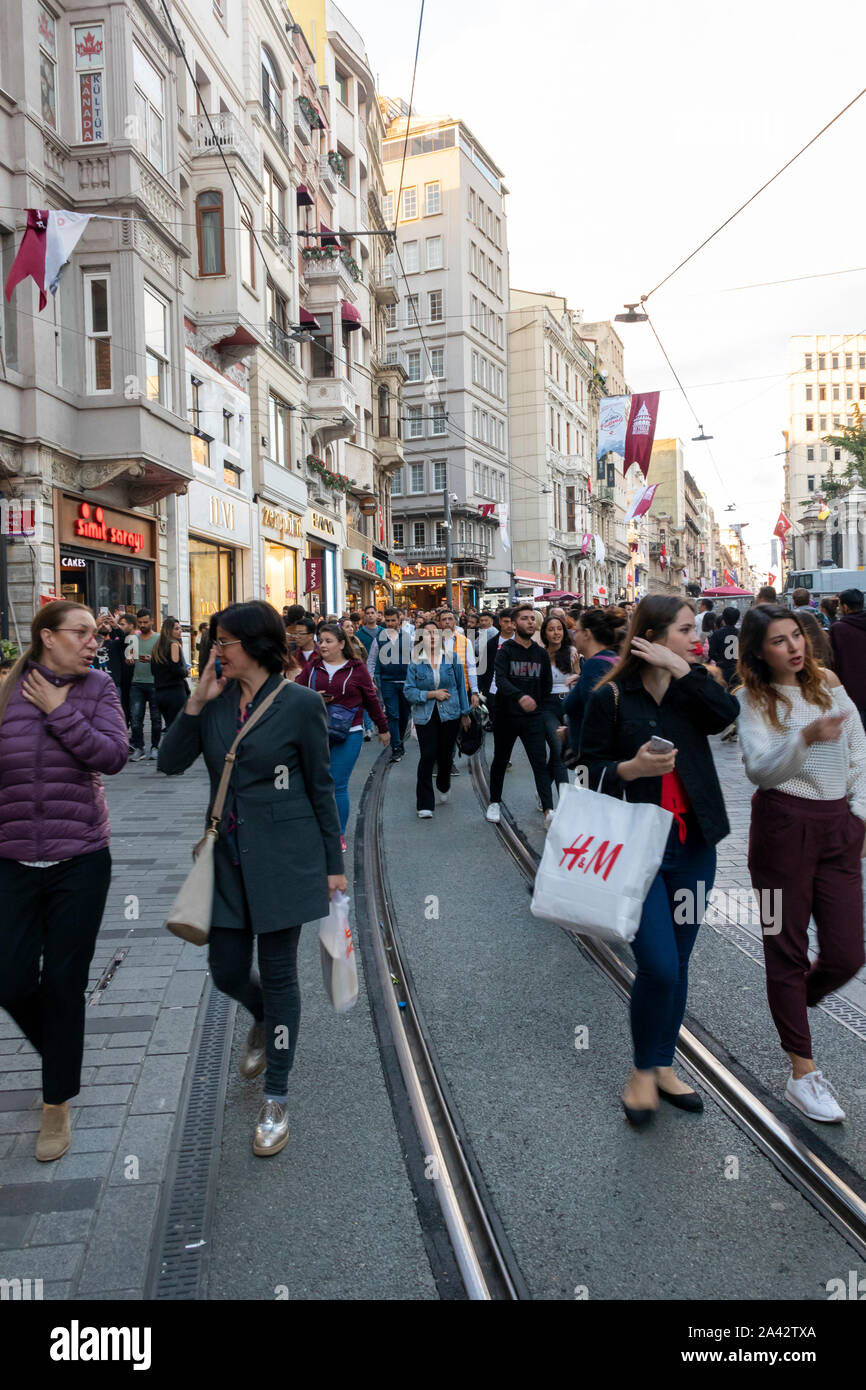 Istiklal Avenue (Caddesi), Turkey, Istanbul Stock Photo - Alamy