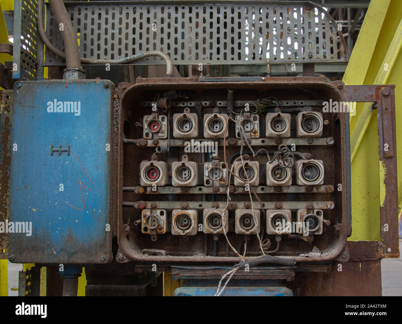 Fusebox hi-res stock photography and images - Alamy