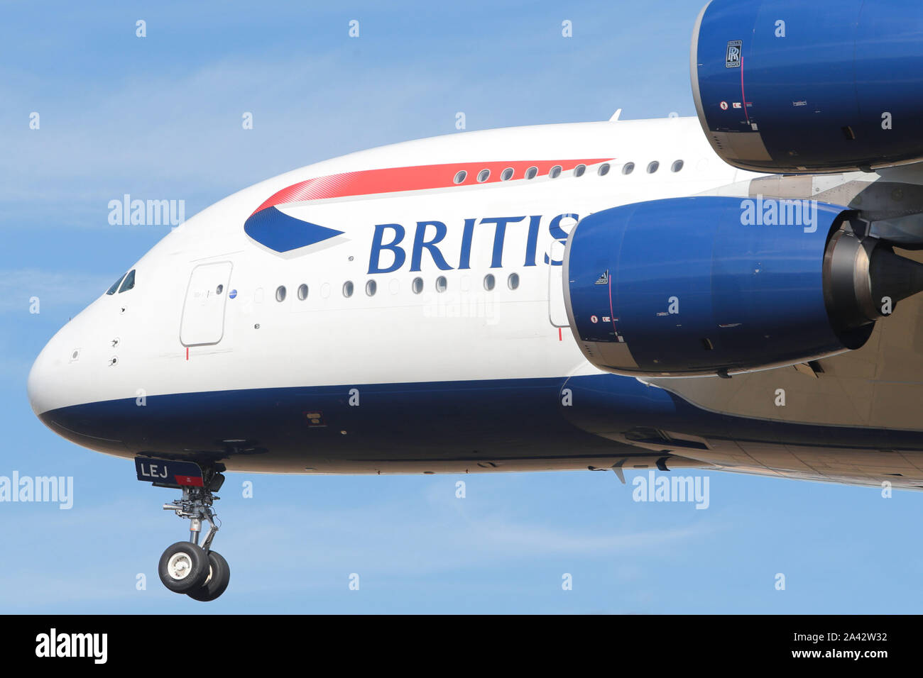 Airbus A380 - MSN 192 - G-XLEJ British Airways coming down to land at ...
