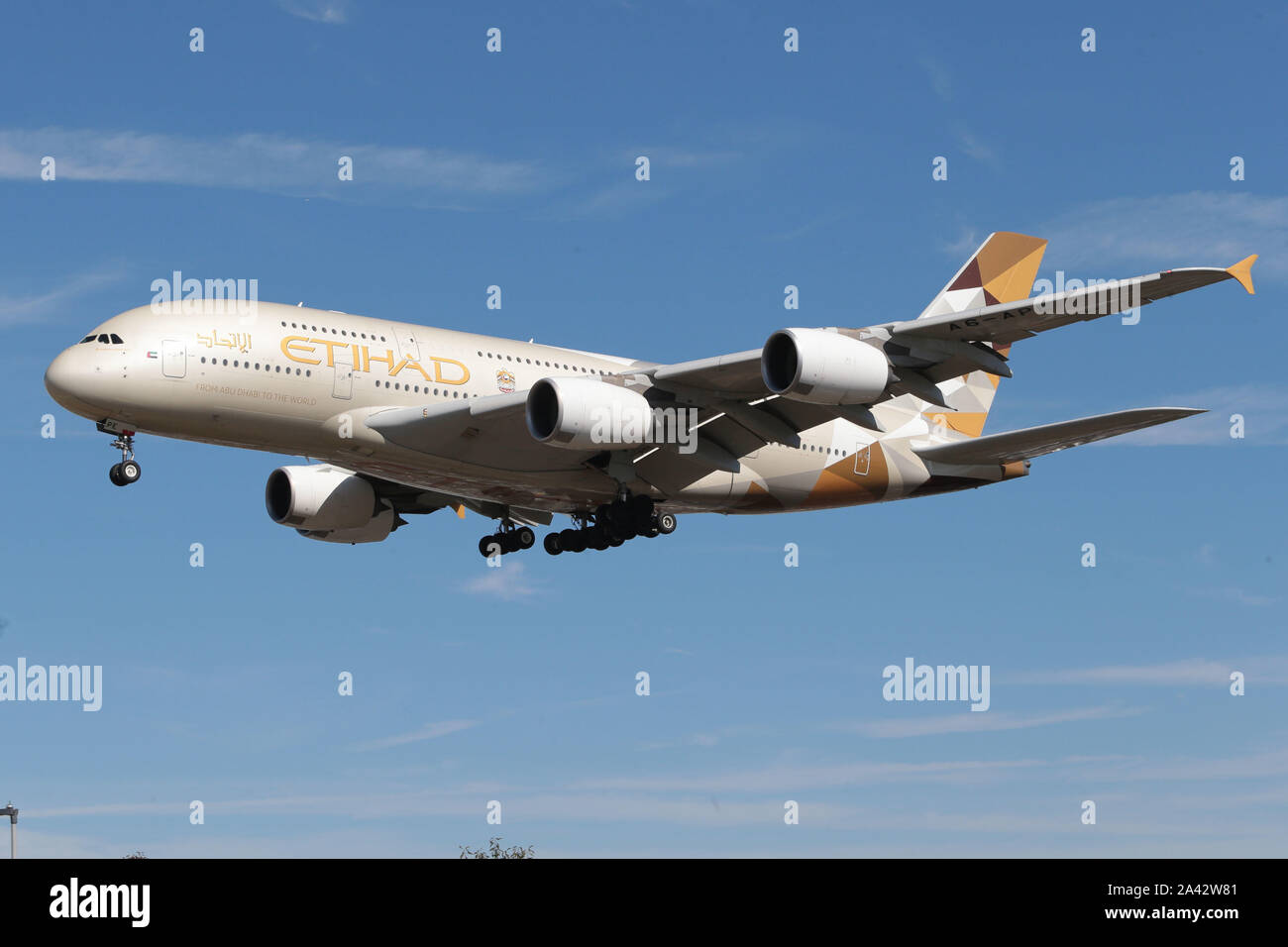 Uae airbus a380 hi-res stock photography and images - Alamy