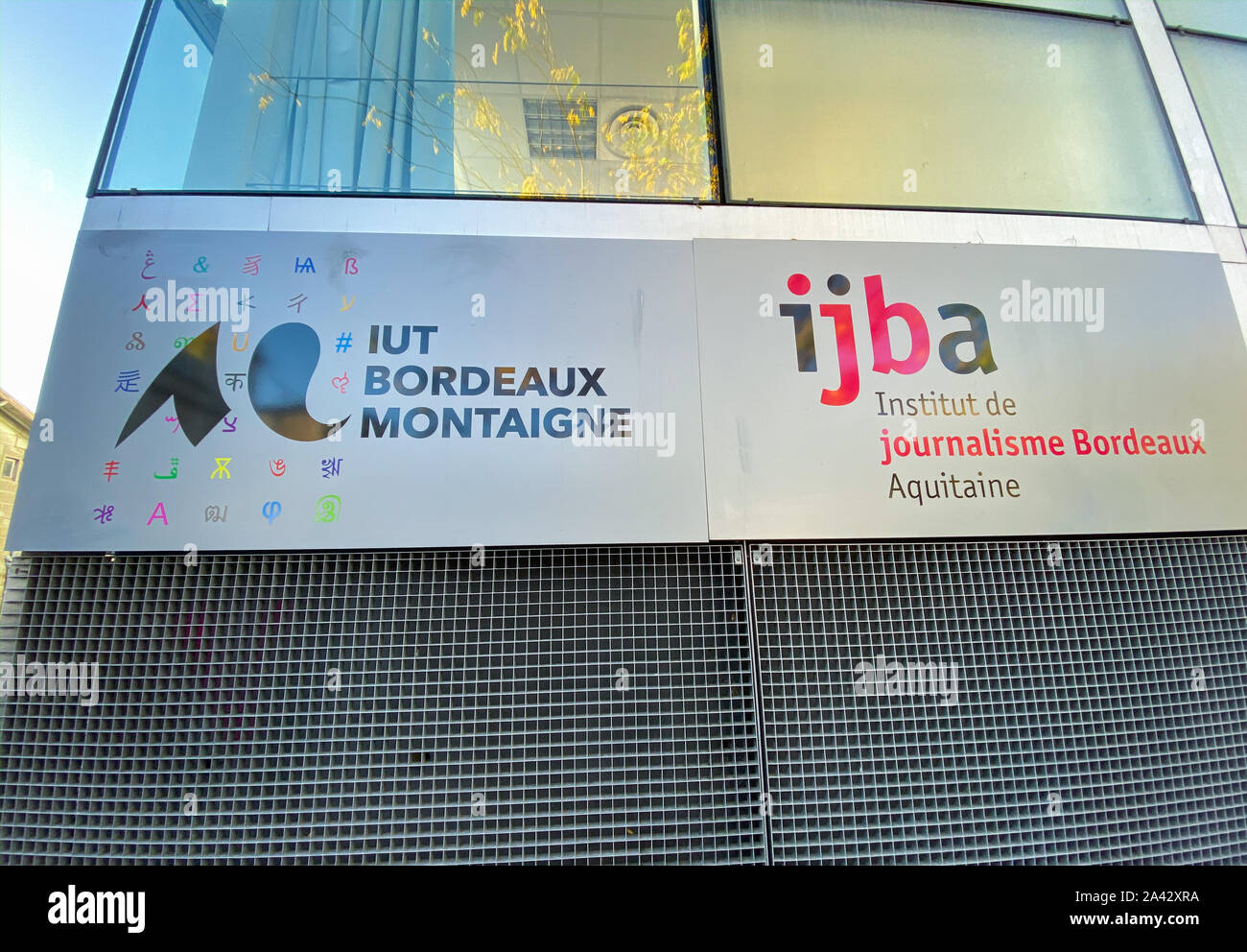 Reporter School High Resolution Stock Photography and Images - Alamy