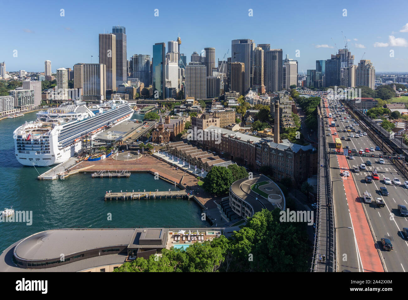 Sydney opera house bridge aerial hi-res stock photography and images ...