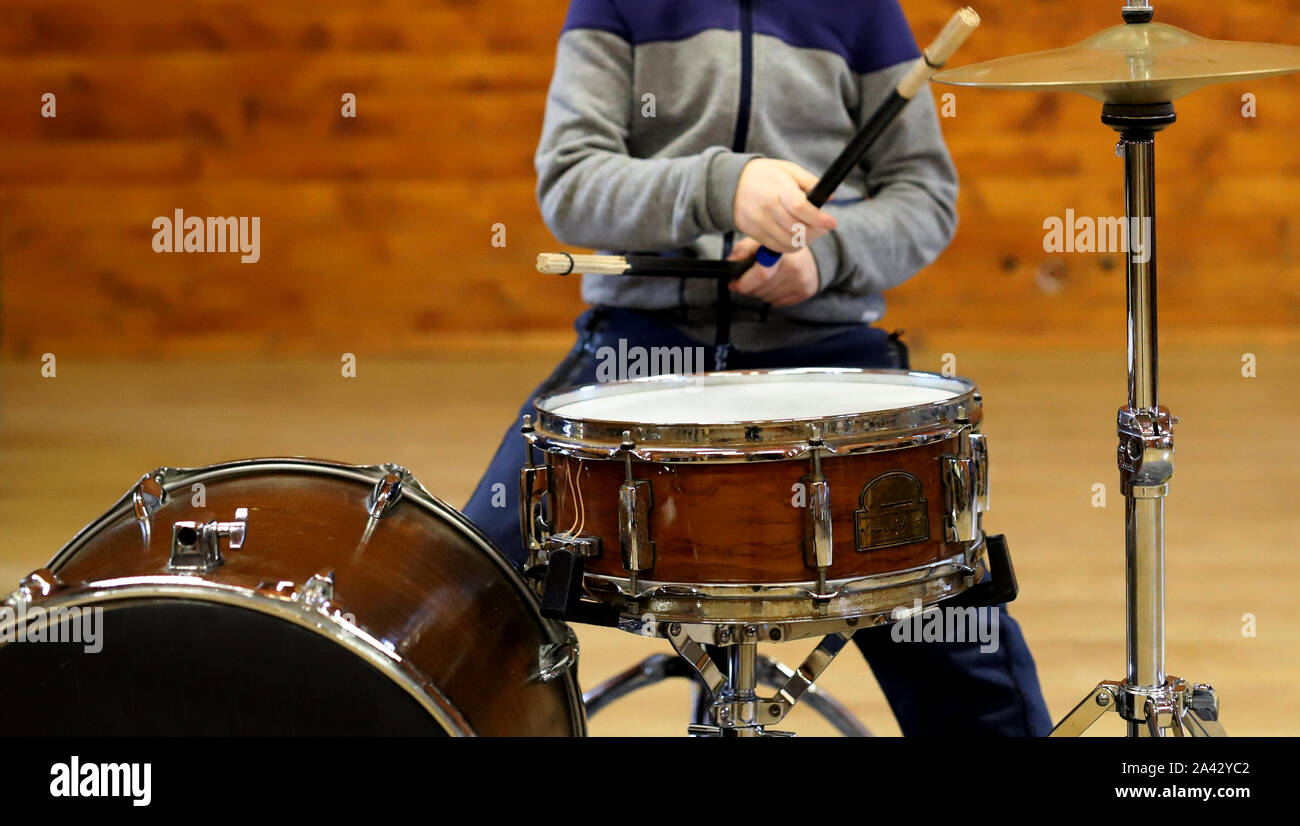 Playing percussion instruments hi-res stock photography and images - Alamy