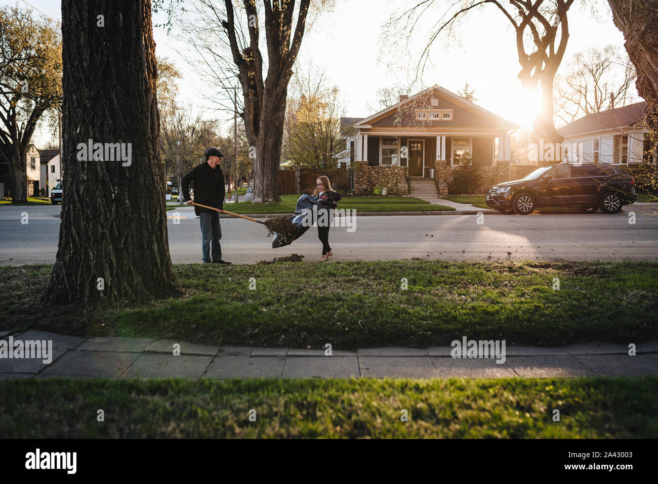 Teamwork for kids hi-res stock photography and images - Alamy