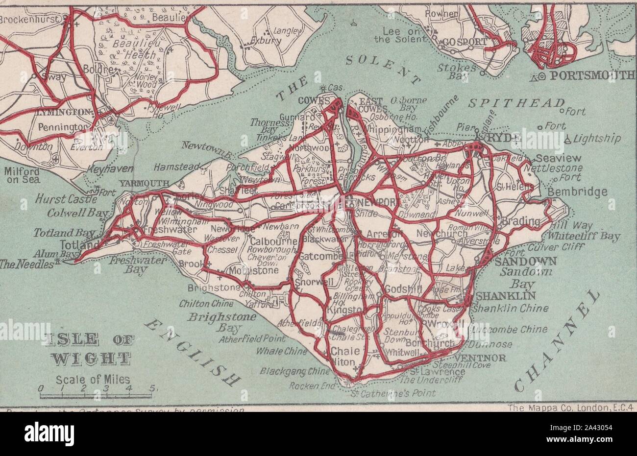 Vintage colour postcard of Isle of Wight Map Stock Photo - Alamy