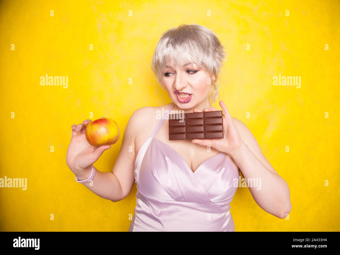 Weighs options hi-res stock photography and images - Alamy