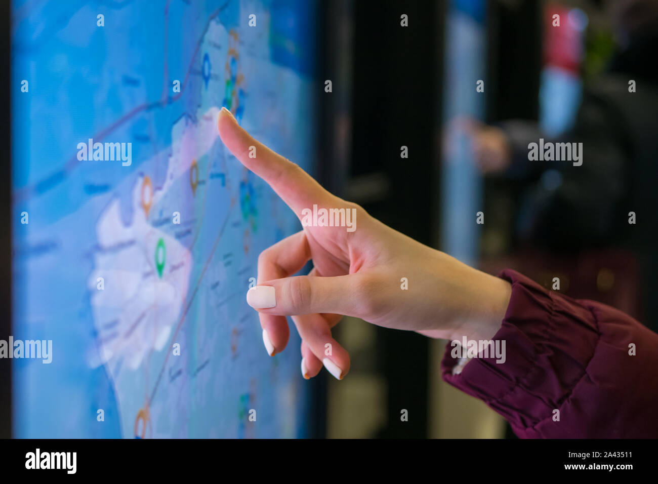 Kiosk map hi-res stock photography and images - Alamy