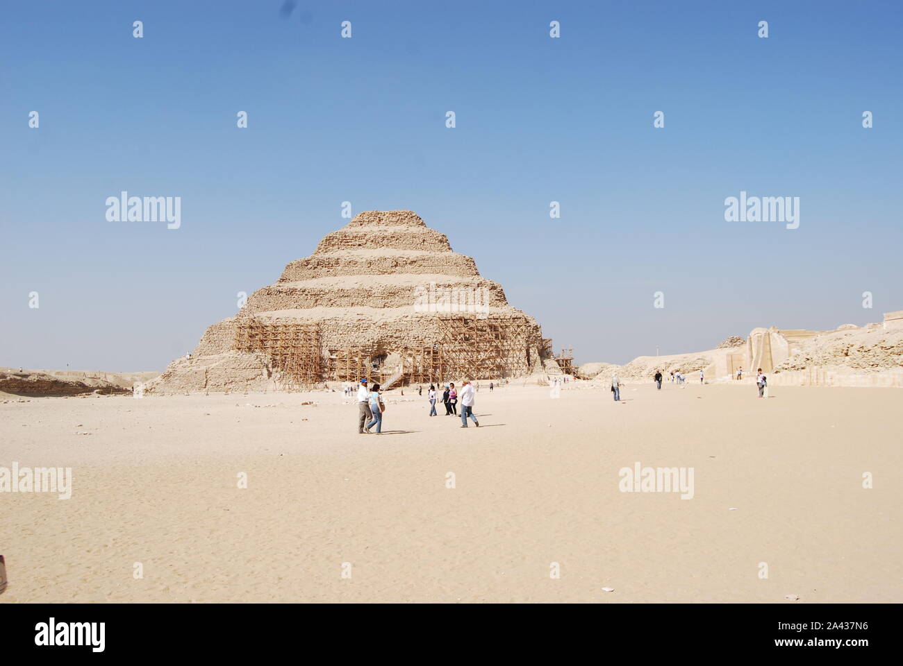 Egyptians Building Pyramids High Resolution Stock Photography and ...