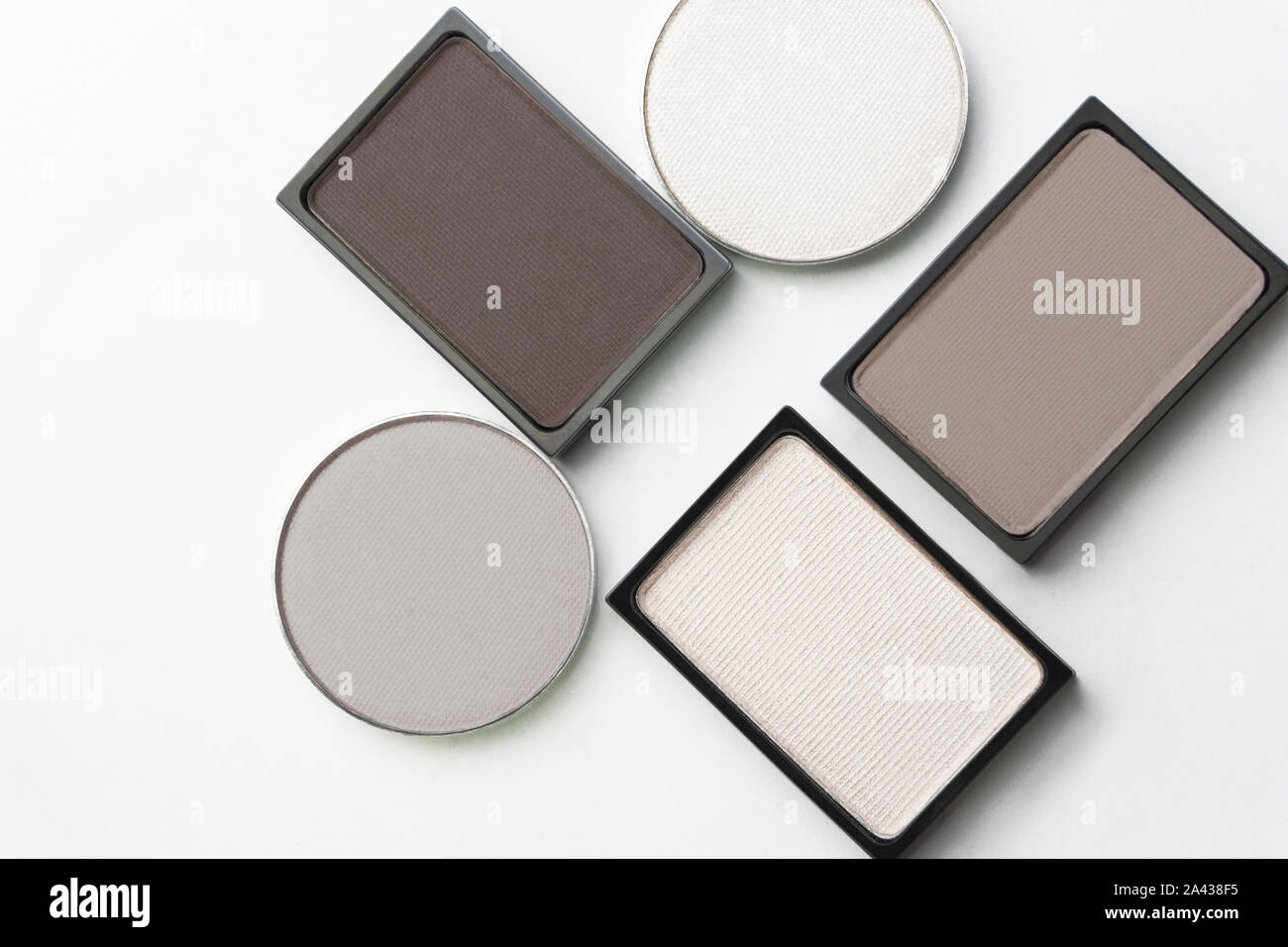 eye shadow on white background Stock Photo - Alamy
