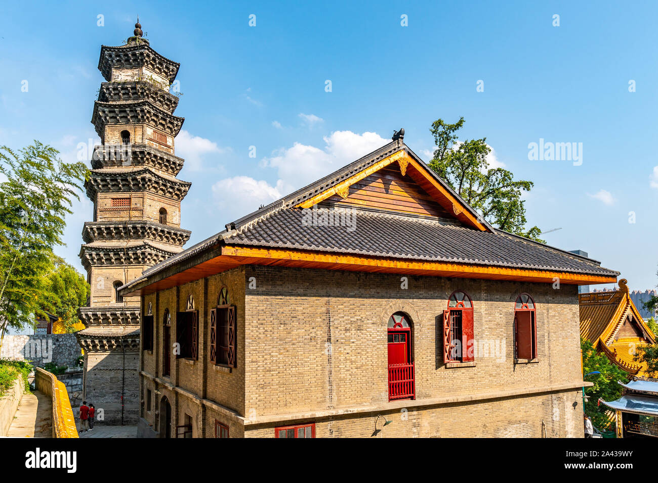 Wuhu Anhui Guangji Buddhist Monastery Temple Complex with Picturesque ...