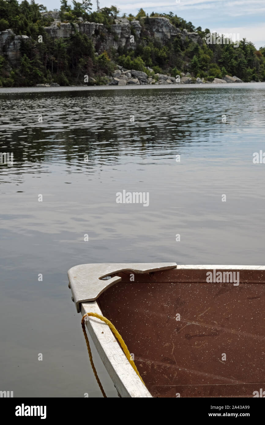 Row boat river hi-res stock photography and images - Alamy