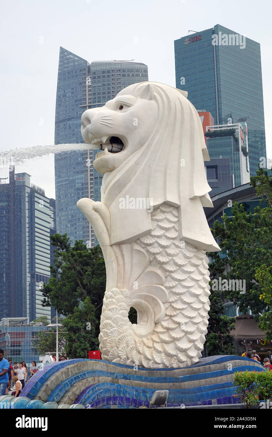 Merlion statue, Singa-Laut, Singapore, Southeast Asia Stock Photo - Alamy