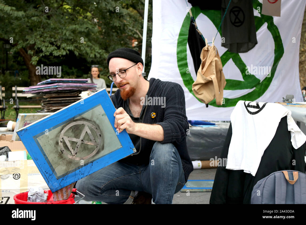 Extension Rebellion - NYC Rebel Fest, New York, USA Stock Photo - Alamy